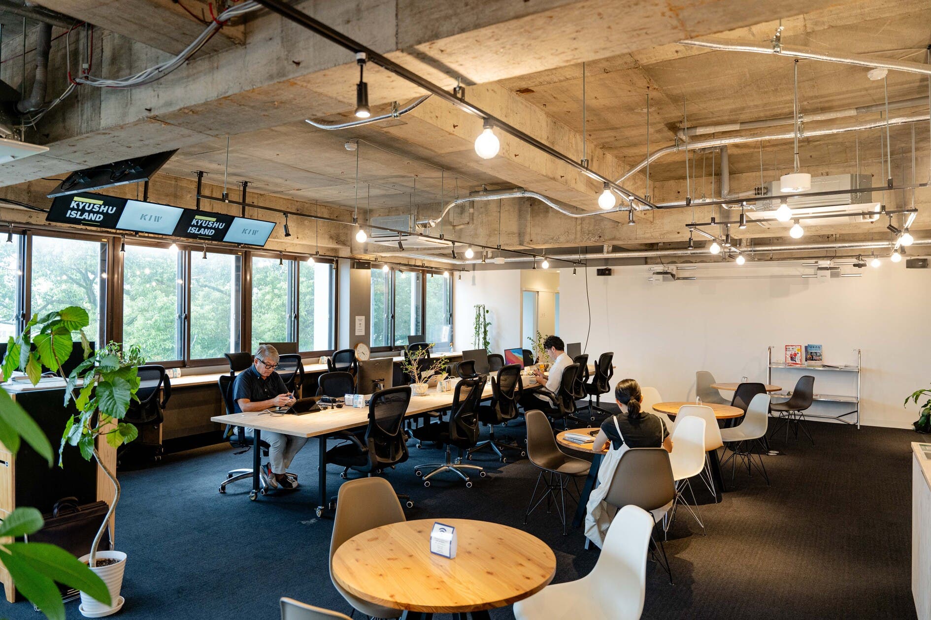 MIYAZAKI TRUNK オープンスペースの写真2