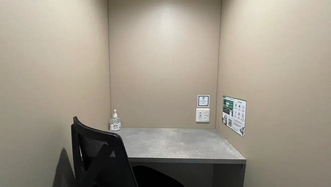 【CHATBOX 藤沢市役所】No.2 Web会議・通話に最適/無料Wifi/電源ありの写真2