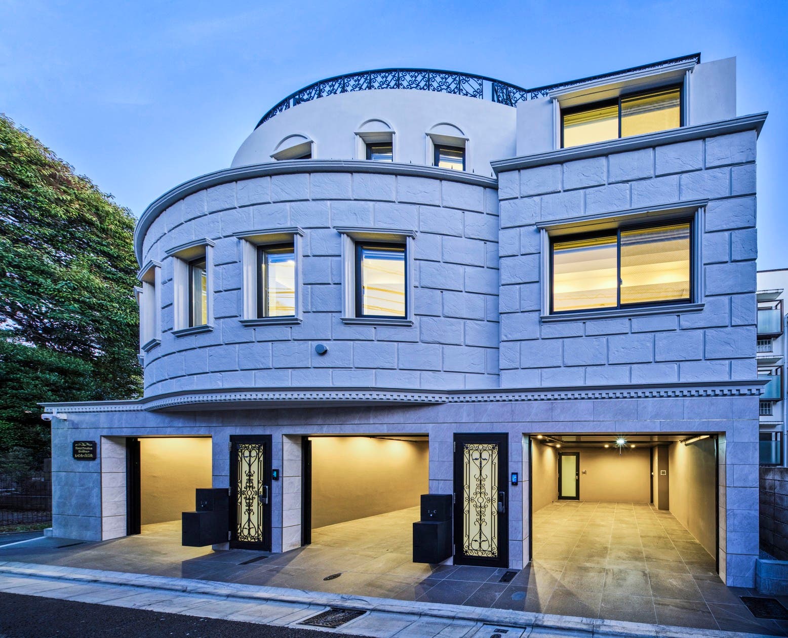 【表参道駅徒歩9分_完全貸切】 屋上からは東京タワーの夜景を一望できます。の写真2