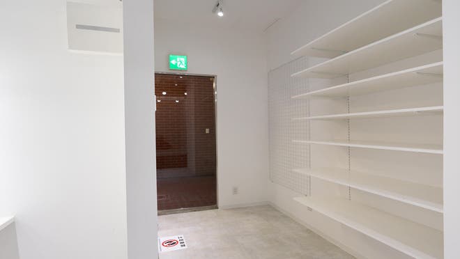 桜木町駅から徒歩11分|白ホリと黒背景が使える無料機材が豊富に揃った格安レンタル撮影スタジオの写真16