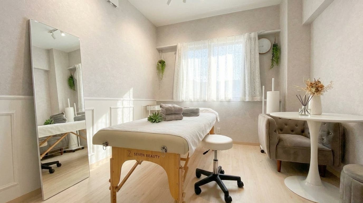 【10,完全貸切のプライベートサロン/赤坂5分六本木6分すぐ✨】メトロ＆都営6駅7線利用可👌港区アドレス利用可👌１７m²の写真1