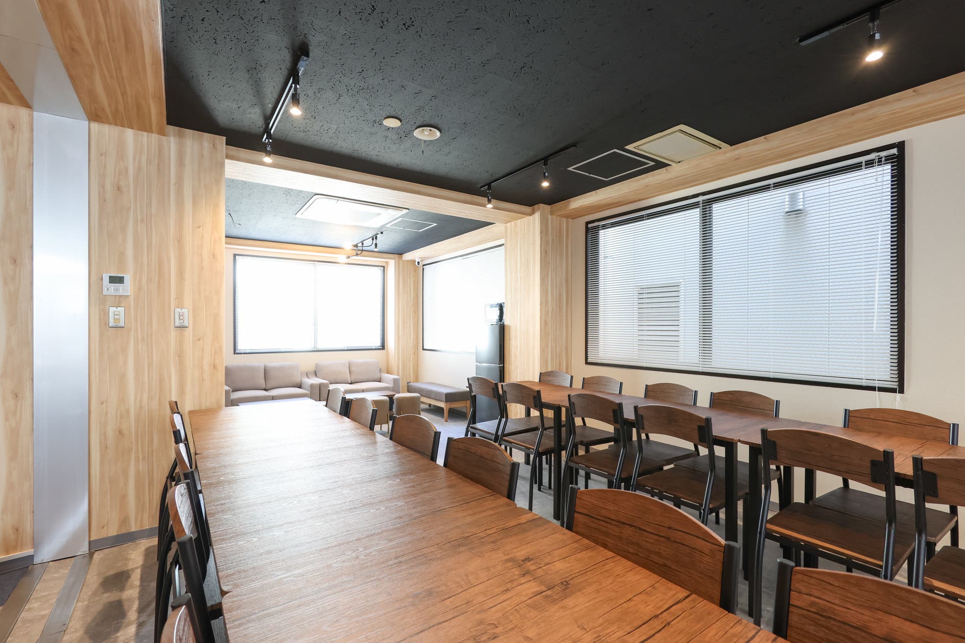 12日オープン🌟〈YOYO秋葉原〉席数85。立食100名・パーティ・打ち上げ・研修・セミナー・二次会・秋葉原駅徒歩4分の写真14