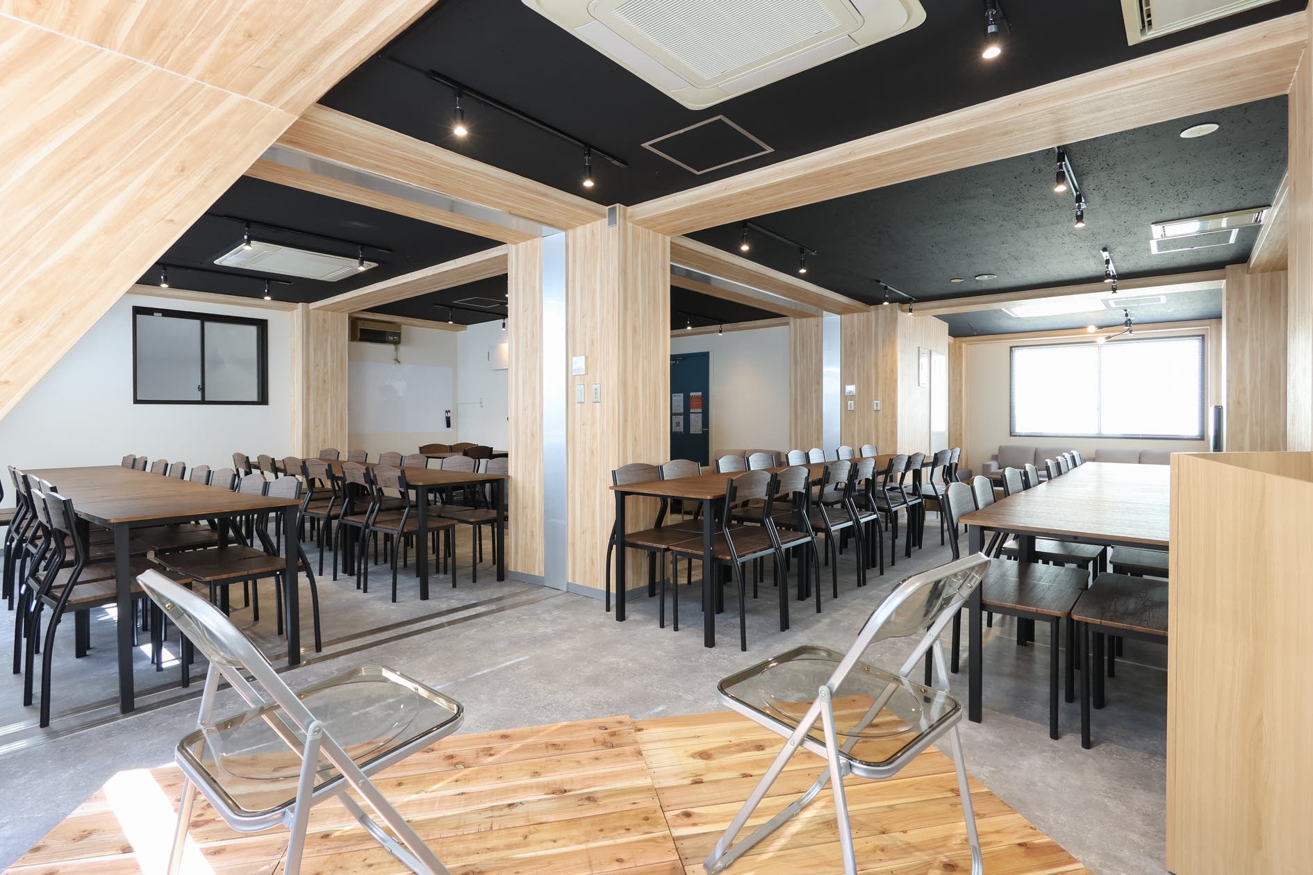 12日オープン🌟〈YOYO秋葉原〉席数85。立食100名・パーティ・打ち上げ・研修・セミナー・二次会・秋葉原駅徒歩4分の写真1