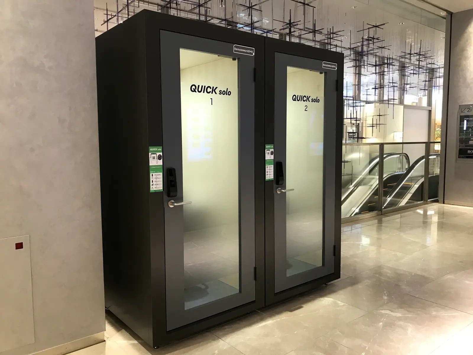 【QUICK solo Ginza Novo】No.1　完全個室⭐️Wi-Fi無料！テレワーク/Zoom/自習の写真1