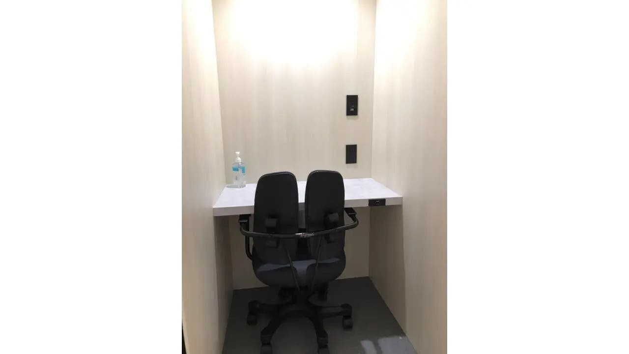 【QUICK solo Ginza Novo】No.1　完全個室⭐️Wi-Fi無料！テレワーク/Zoom/自習の写真2