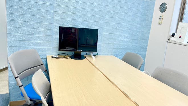 <写話室下北沢>【リニューアル✨】下北沢駅徒歩3分🚃完全個室✨Wi-Fi📶プロジェクタ🎥背景布/三脚/フラットライトの写真14