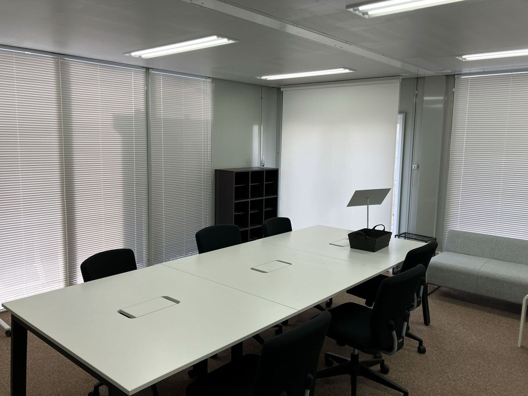 【Meeting】✨U-SPACE栗東店✨会議や打ち合わせにぴったりのオフィススペースです♪Wi-Fi/栗東市の写真2