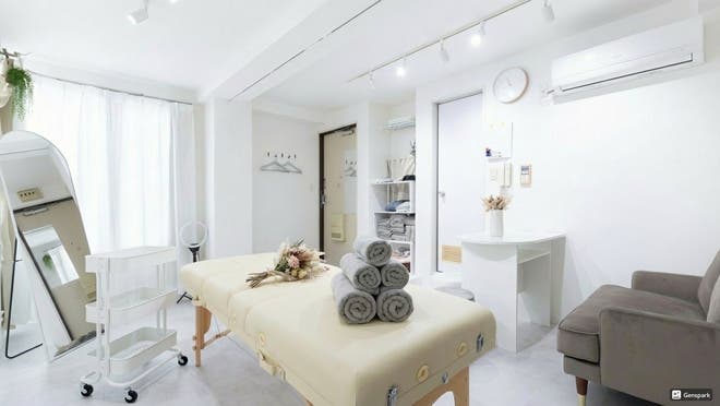 【💐完全貸切プライベートサロン|なんば駅5分すぐ✨】JR&地下鉄6駅7線利用可👌リラク・整体に最適👌22m²の写真1