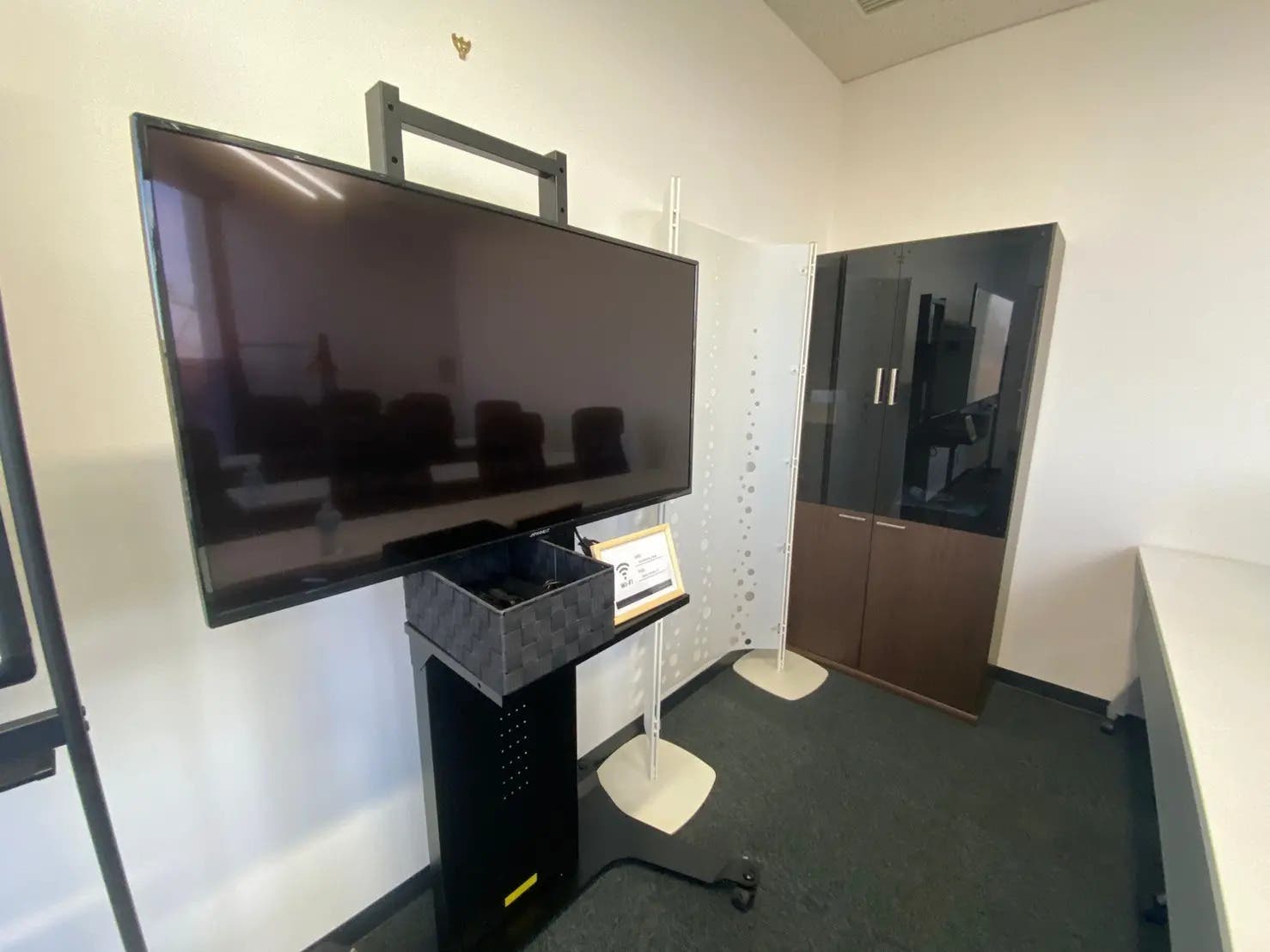 【スカイル カンファレンスルーム】　完全個室・最大12名収容の会議室・Wi-Fi無料！の写真7