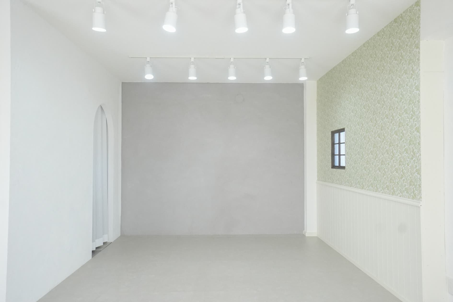 OPEN記念割🌿自然光差し込む撮影スタジオ☀️背景6種×撮影機材📸千駄ヶ谷｜バースデーフォト、推し活、ポートレート撮影の写真4