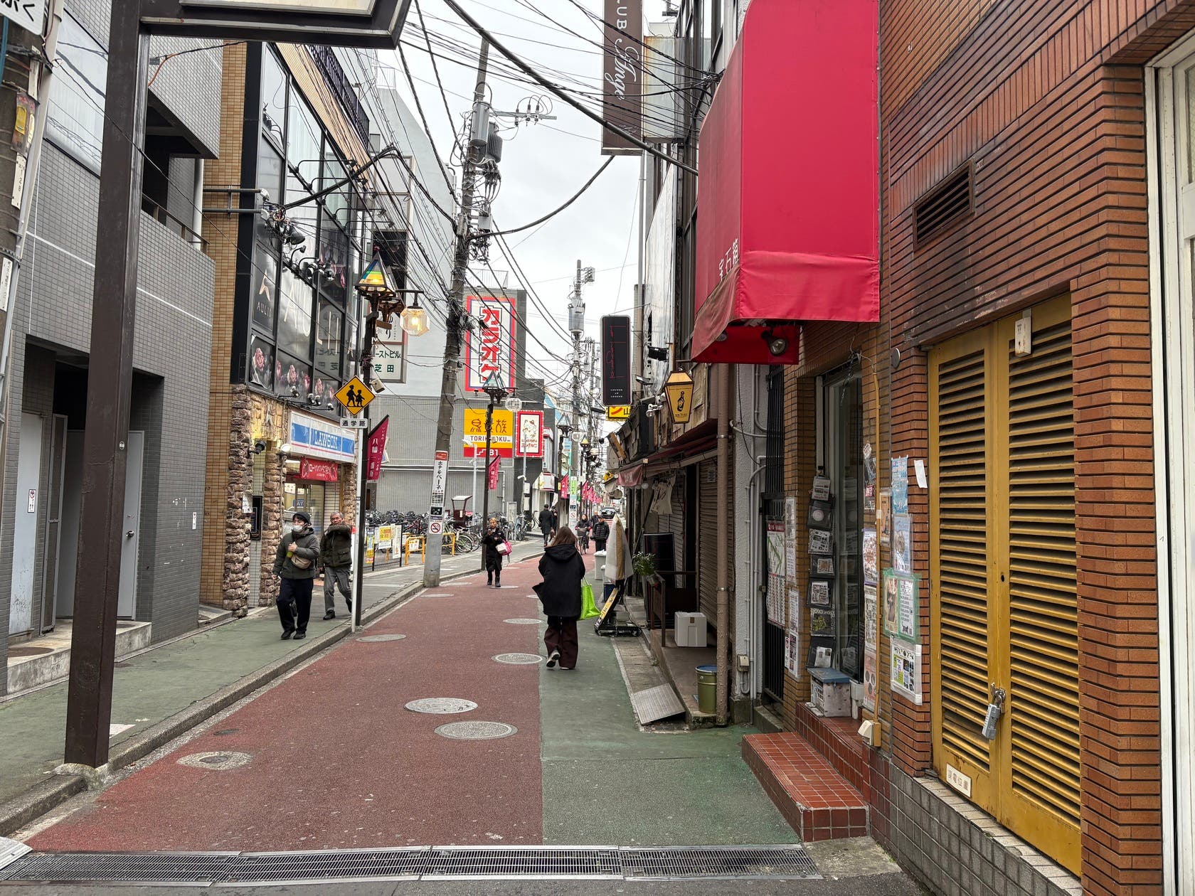 【本八幡駅 徒歩２分】24時間利用できるレンタル自習室 / Wifi利用可・集中して勉強や作業を進めたい場合などに！の写真12