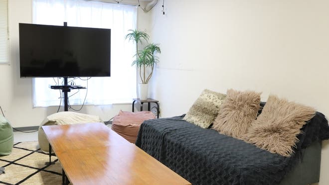 📺55型4Kテレビ+Blue-rayプレイヤー & ラクレット他無料💰 🚶渋谷駅徒歩3分🚶女子会/ママ友会/撮影/の写真4