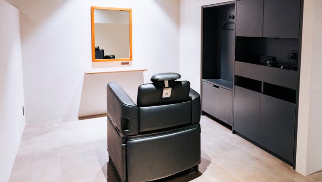 【東京都日本橋】半個室シェアサロン✨ 美容室の写真1