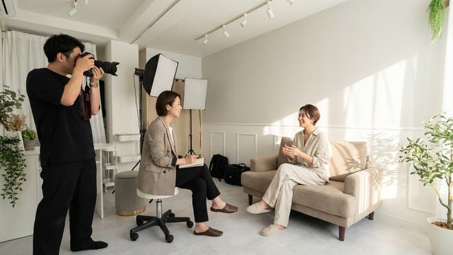 【💐撮影小物無料|なんば駅5分すぐ】自然光が降り注ぐ完全貸切の撮影スタジオ✨モール壁で高級感グッと演出/ ポートレートの写真7