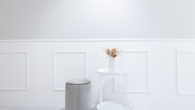 【💐撮影小物無料|なんば駅5分すぐ】自然光が降り注ぐ完全貸切の撮影スタジオ✨モール壁で高級感グッと演出/ ポートレートの写真9