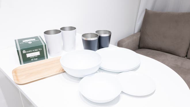 【💐撮影小物無料|なんば駅5分すぐ】自然光が降り注ぐ完全貸切の撮影スタジオ✨モール壁で高級感グッと演出/ ポートレートの写真22