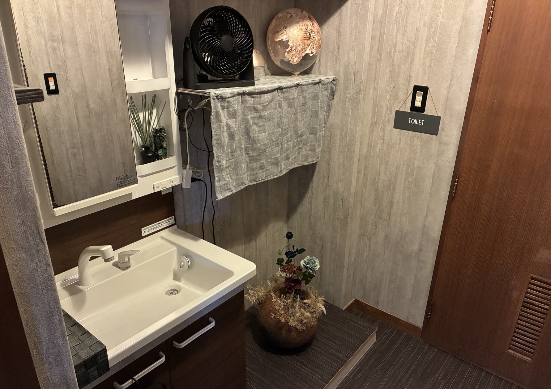 貸切カフェ！人気の北谷アラハビーチから徒歩1分！小規模パーティーやミニLIVE、セミナー講演、ワークショップなど使い方いろいろ♪の写真7