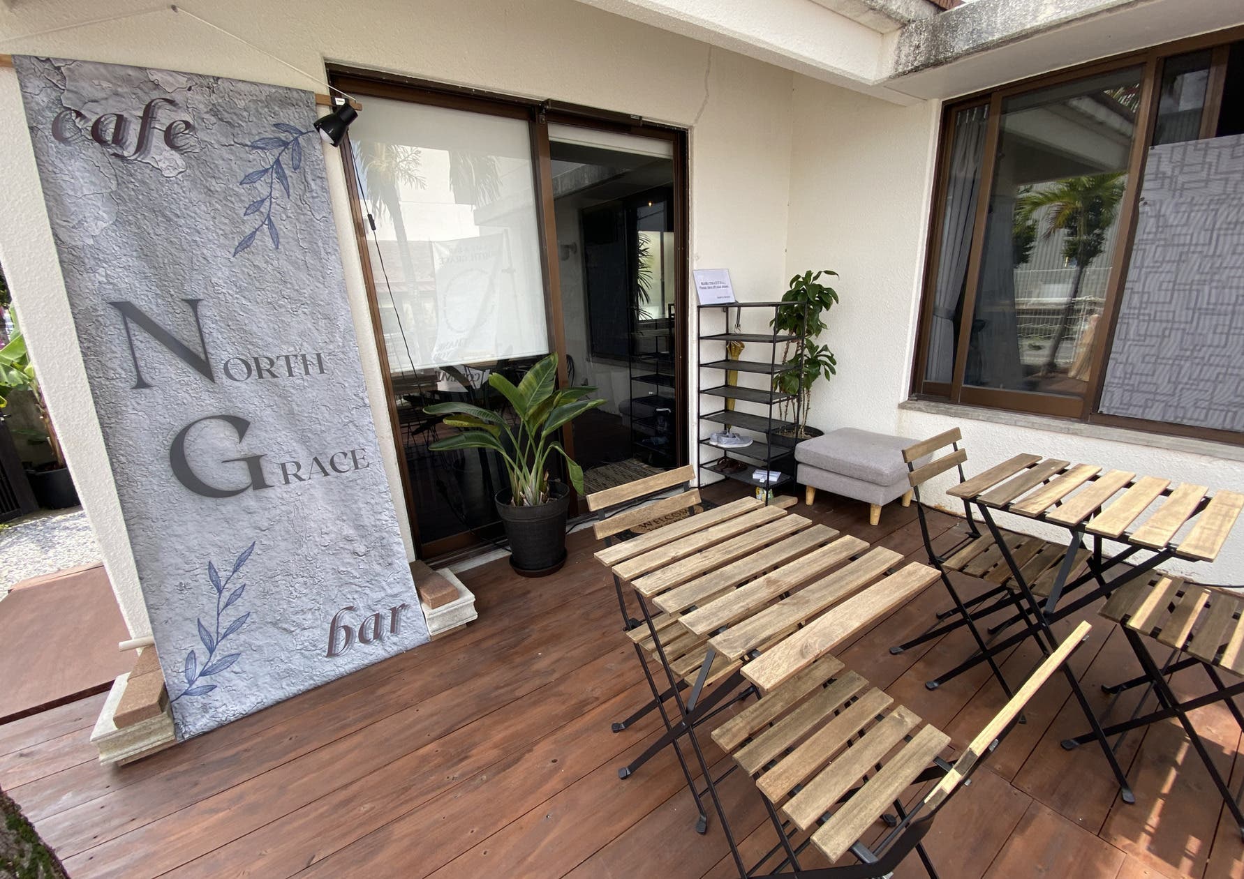 貸切カフェ！人気の北谷アラハビーチから徒歩1分！小規模パーティーやミニLIVE、セミナー講演、ワークショップなど使い方いろいろ♪の写真9