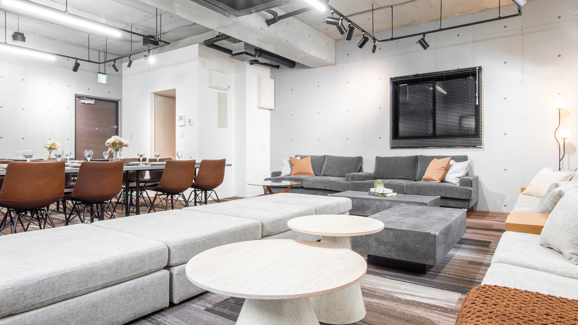 スペモ🏘️秋葉原徒歩6分✨会議💻️サテライトオフィス🏢セミナー💎撮影🎥815_MillionLOUNGE秋葉原の写真10