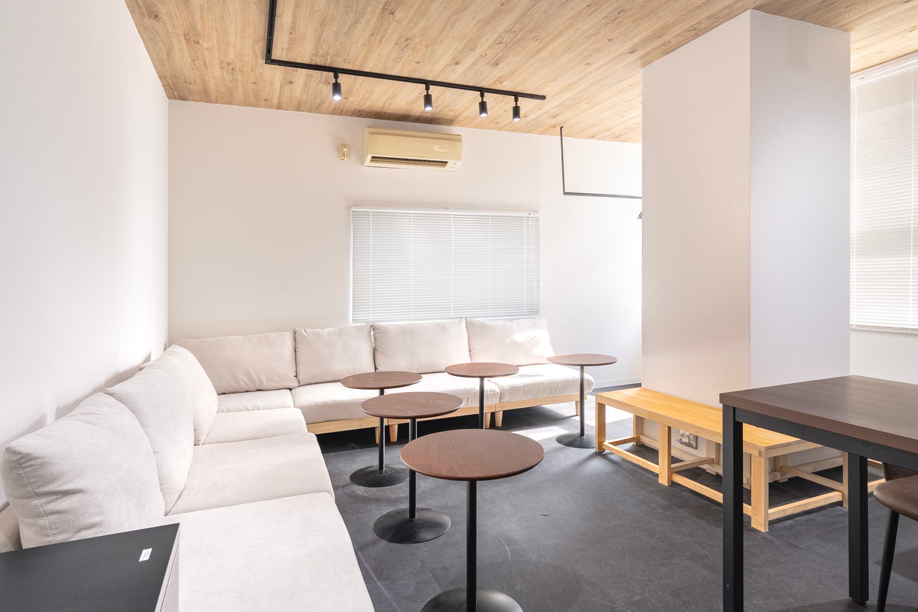 スペモ🏠駅徒歩4分🚶‍♀️ごみ無料🆓イベント🤩ボドゲ🎲パーティー🎉撮影🎥776_SpemoLOUNGE西船橋の写真3