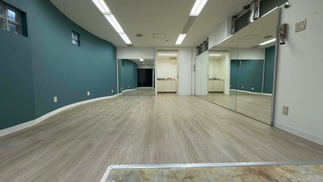 🎉2月OPEN🎉ダンス・ヨガに最適完全個室✨十三徒歩9分|大型鏡設置|無料備品多数|個人レッスン|ヨガ|ダンスの写真2