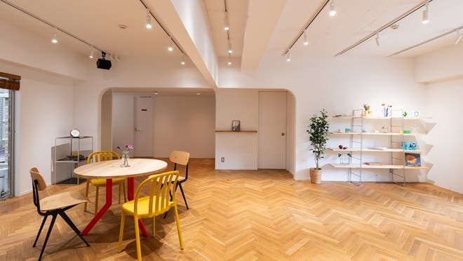 【表参道駅より徒歩7分/ 表参道SIDEWALK店】ポップアップショップやイベントにおすすめの路面スペースの写真2