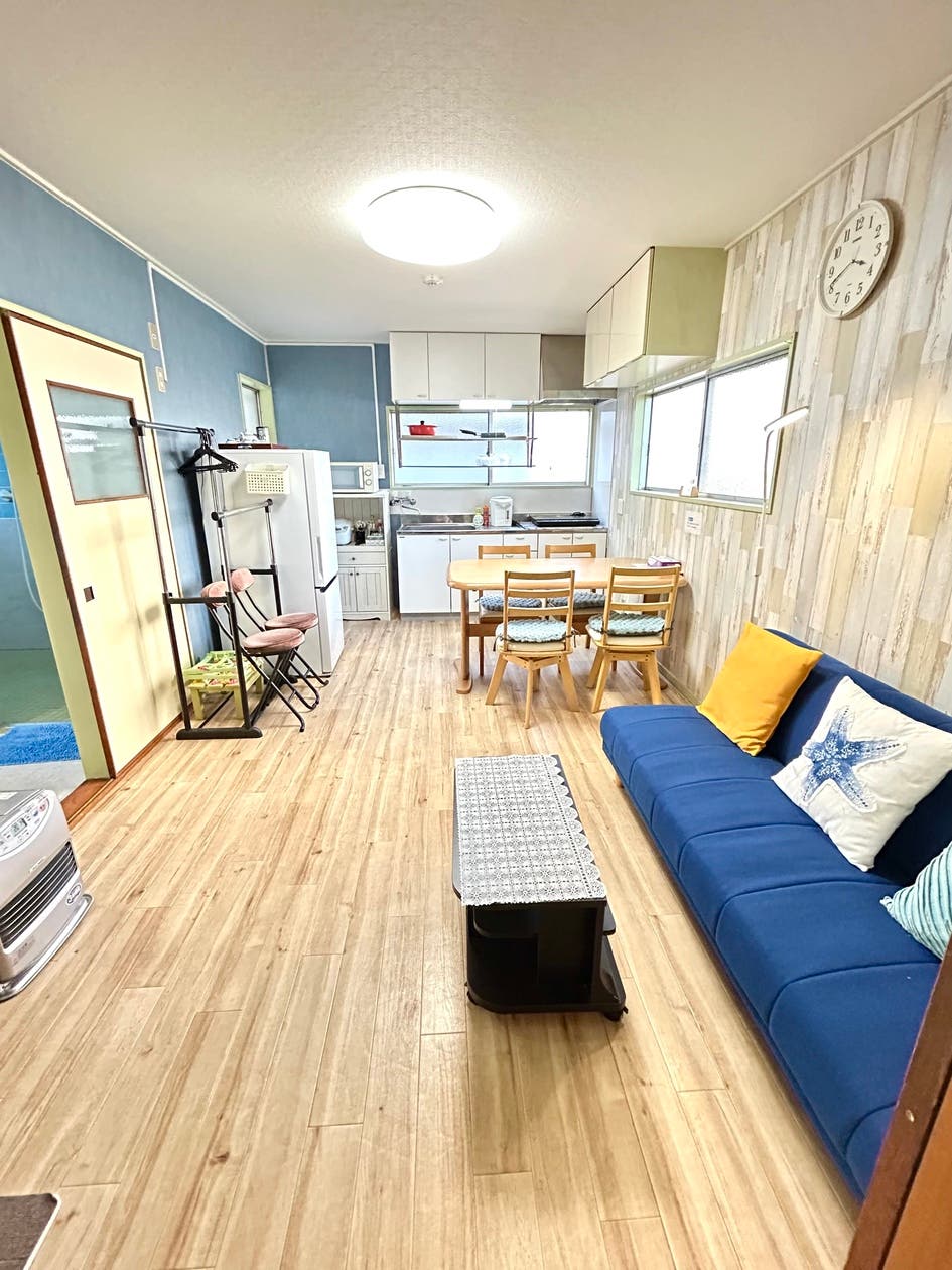 広い一軒家の一階部分貸し出し、高松駅、港徒歩5分、スーパー1分、海、浜辺2分。の写真10