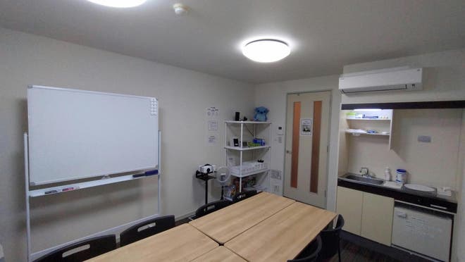 【感謝価格】近鉄奈良駅3分 最適8名 最大12名 会議・面接・セミナー・撮影・各種教室等に最適 Wi-Fiは光ファイバー接続の写真2