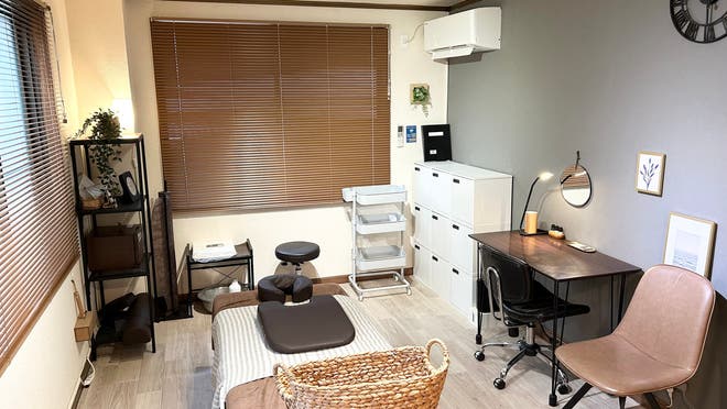 蒲田駅徒歩3分の好立地✨エステ・アロマ・整体・マッサージなどの多目的の施術に使える充実の設備・備品✨完全個室型のレンタルサロン✨の写真2