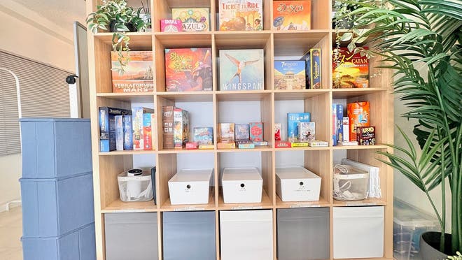 NEW!【麹町3分】最大24名着席🎉人気ボドゲ40種類以上♪大人気ボドゲカフェ貸切利用🚃懇親会/イベント利用にも🎤の写真3