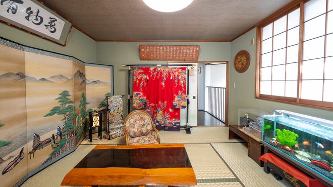 【相模原市】上溝駅徒歩7分。一軒家マルチスペース。餅つき臼貸出。多彩な部屋と広い庭のある隠れ家的寛ぎ空間。駐車無料。の写真5