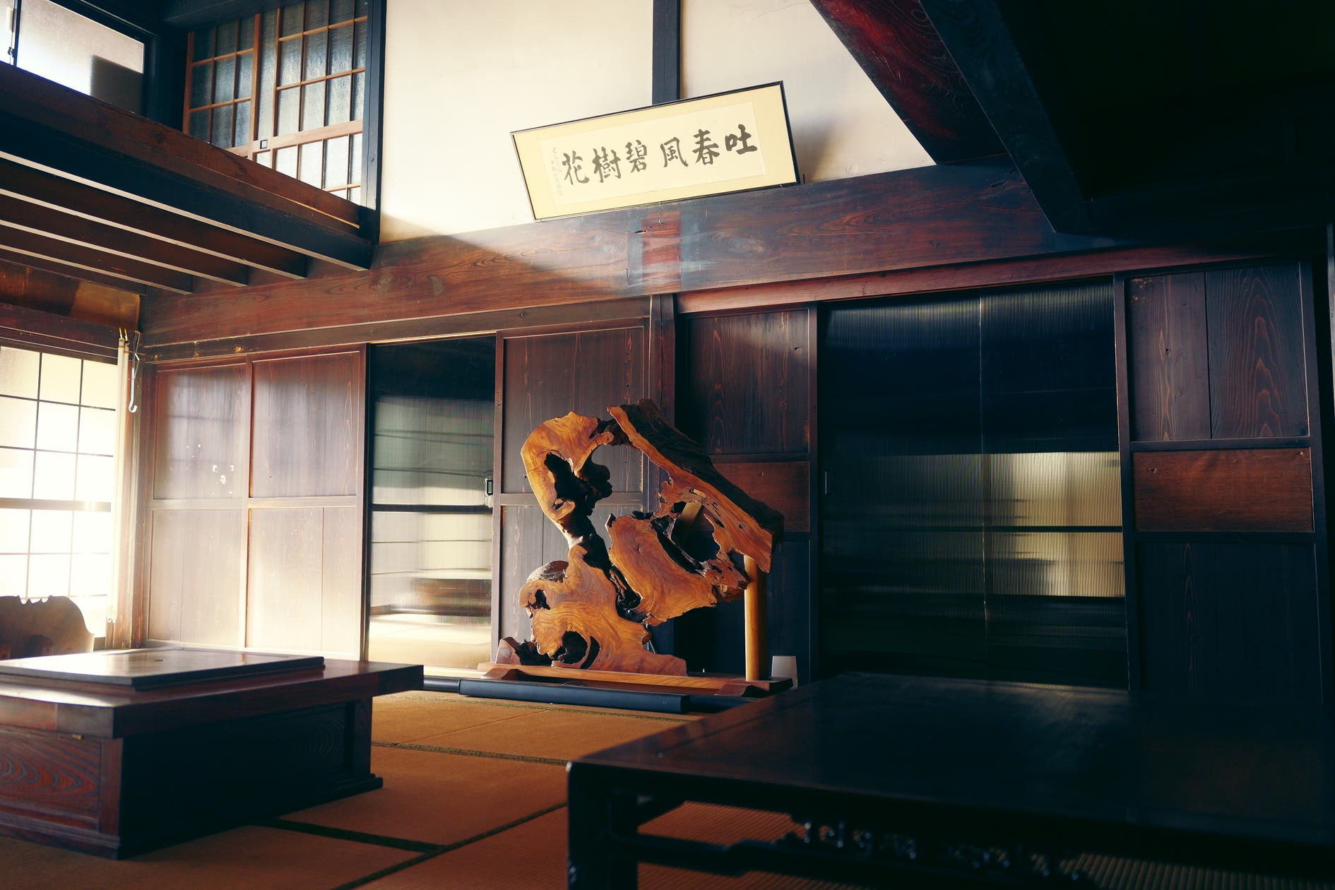 【山梨・大月】築150年超の古民家「えんがわ / engawa」｜自然光溢れる縁側と和室と庭｜撮影・ロケ・ワークショップなどにの写真5