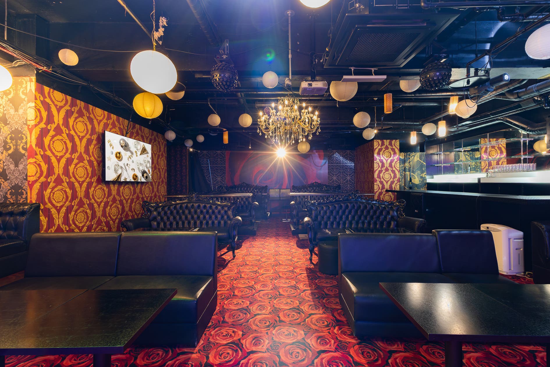 【なんば駅徒歩5分】パーティースペース_兎と薔薇‗24時間利用可能⏰バーカウンター付き！🍺【歓送迎会🎉】の写真13