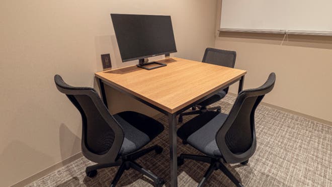 会議室 01(3名)の写真1