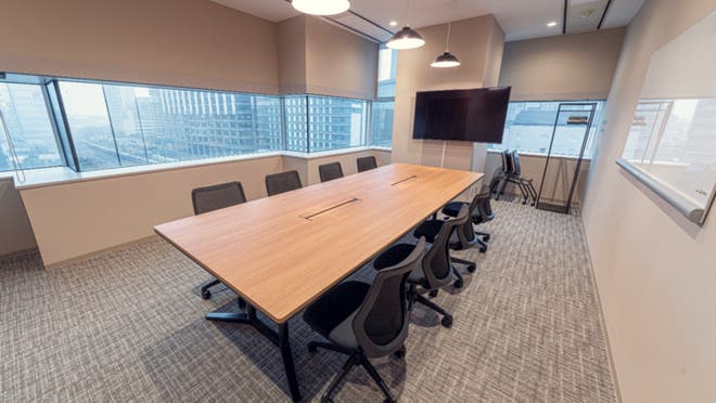 会議室 03(8名)の写真1