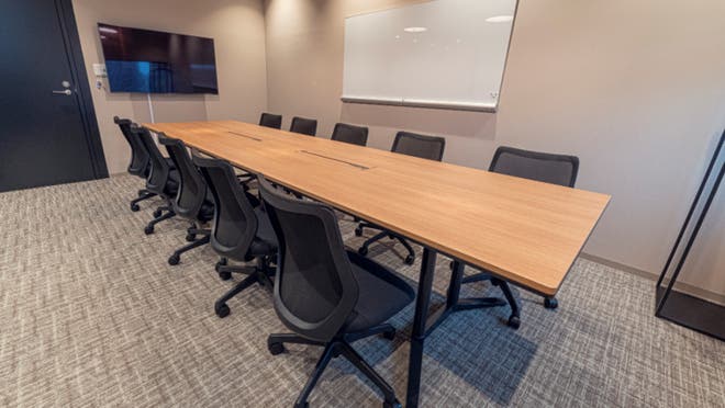 会議室 02(10名)の写真1