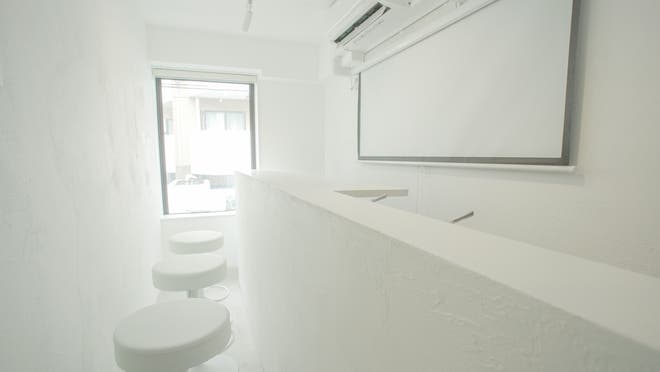 【新規OPEN記念|期間限定】店舗貸切|最大40%OFF特別プラン実施中!白金高輪のプライベートミニマルスペースの写真1