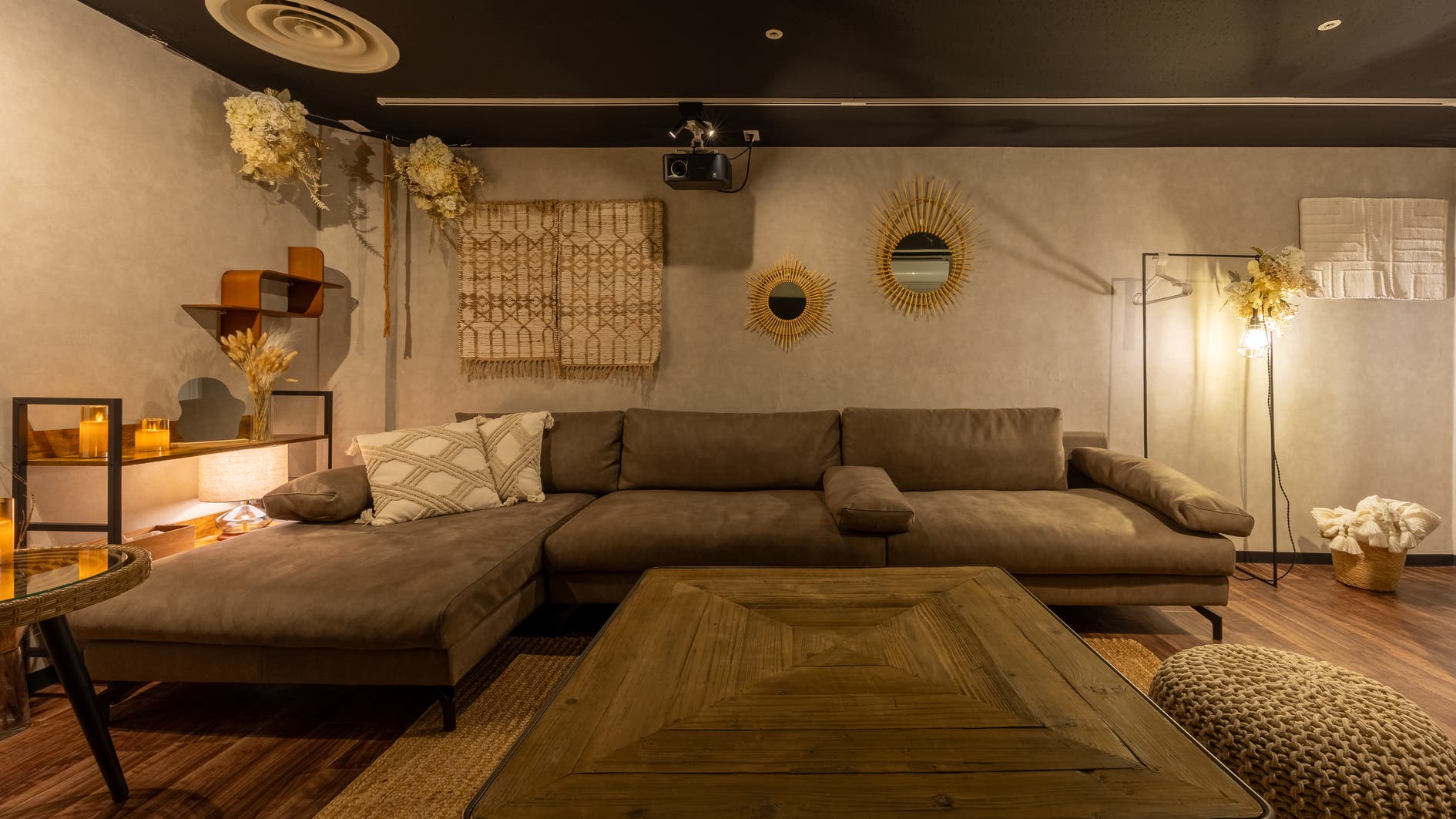 スペモ🥀デート💗プロジェクター🎥記念日🥂女子会💎パーティ🥂映画鑑賞🎬️MV撮影📸823_Atelier大阪梅田の写真14