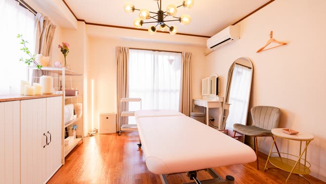 【✨OPEN 価格¥900~✨】心斎橋駅8分!長堀橋駅1分!上質でやさしい大人の完全個室サロン🪞の写真2