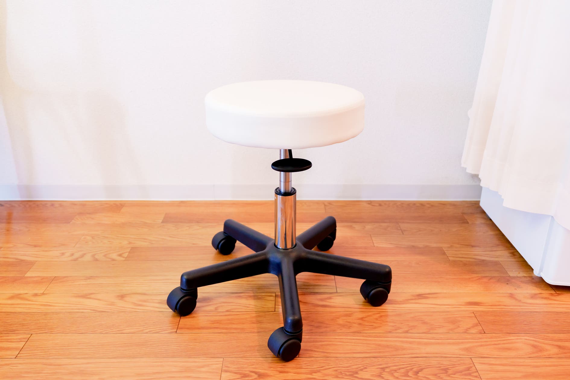 【✨OPEN 価格￥900～✨】心斎橋駅8分！長堀橋駅1分！上質でやさしい大人の完全個室サロン🪞の写真17