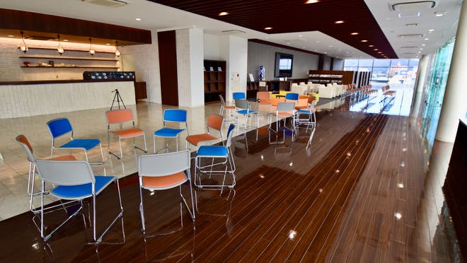 【トヨタモビリティ富山 高岡】国道8号線沿い!2階ショールームをまるごと利用可能!最大50名!イベント、研修、セミナーなどに!の写真8