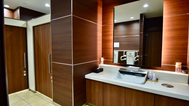 【トヨタモビリティ富山 高岡】国道8号線沿い!2階ショールームをまるごと利用可能!最大50名!イベント、研修、セミナーなどに!の写真19