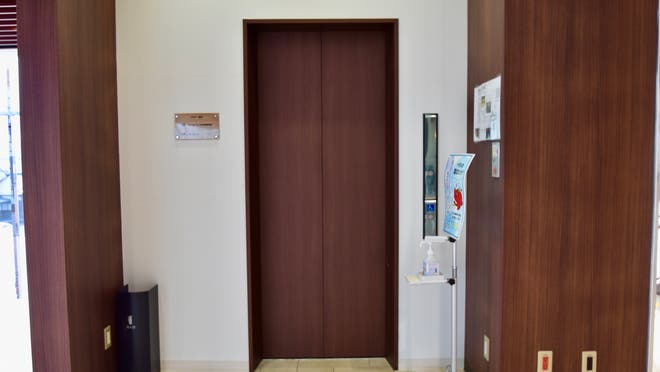 【トヨタモビリティ富山 高岡】国道8号線沿い!2階ショールームをまるごと利用可能!最大50名!イベント、研修、セミナーなどに!の写真23