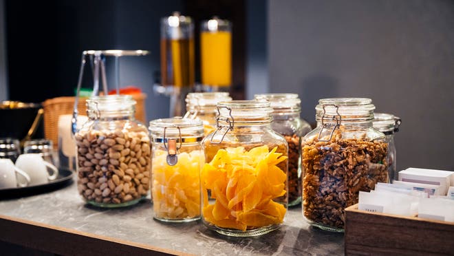 【人形町駅、三越前駅、他2駅から徒歩数分】モニター・フリードリンク、スナック付き会議室の写真3