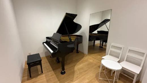 【 中延駅徒歩2分】9.32㎡/グランドピアノ備え付きの音楽スタジオ/ ルービー中延 room1の写真1