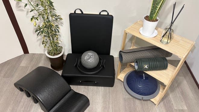 【天神・赤坂5分】完全個室マシンピラティス!リフォーマー&チェア完備!1人でも、ペアでも練習可能!の写真3