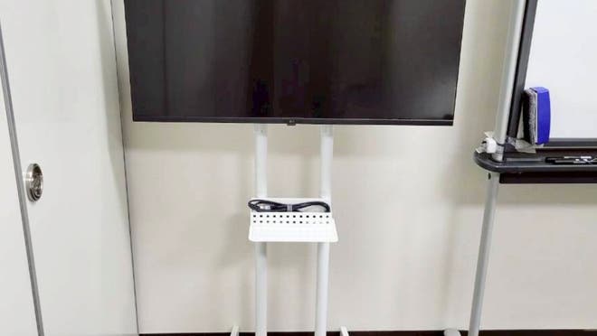 〈会議室D〉大井町駅徒歩2分 | 最大6名 | WEB会議・研修・面談に最適 | モニタ・ホワイトボード| 光回線wifi の写真8