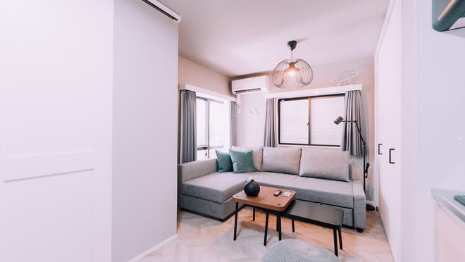 新宿徒歩圏|ネオンおしゃれ空間|女子会・撮影・ママ会・パーティー|最大10名の写真7