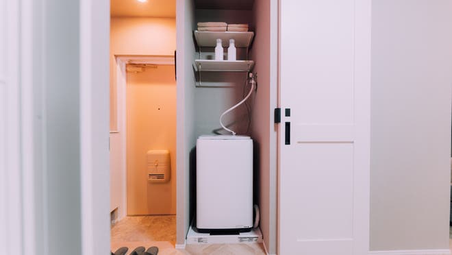 新宿徒歩圏|ネオンおしゃれ空間|女子会・撮影・ママ会・パーティー|最大10名の写真11