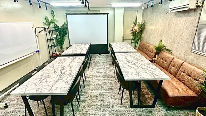 NEW!【八丁堀駅徒歩2分!宝町駅徒歩3分!】最大24名/無料Wifi/会議・撮影・女子会・ボドゲ・パーティ等!飲食🍺🍷可!の写真4